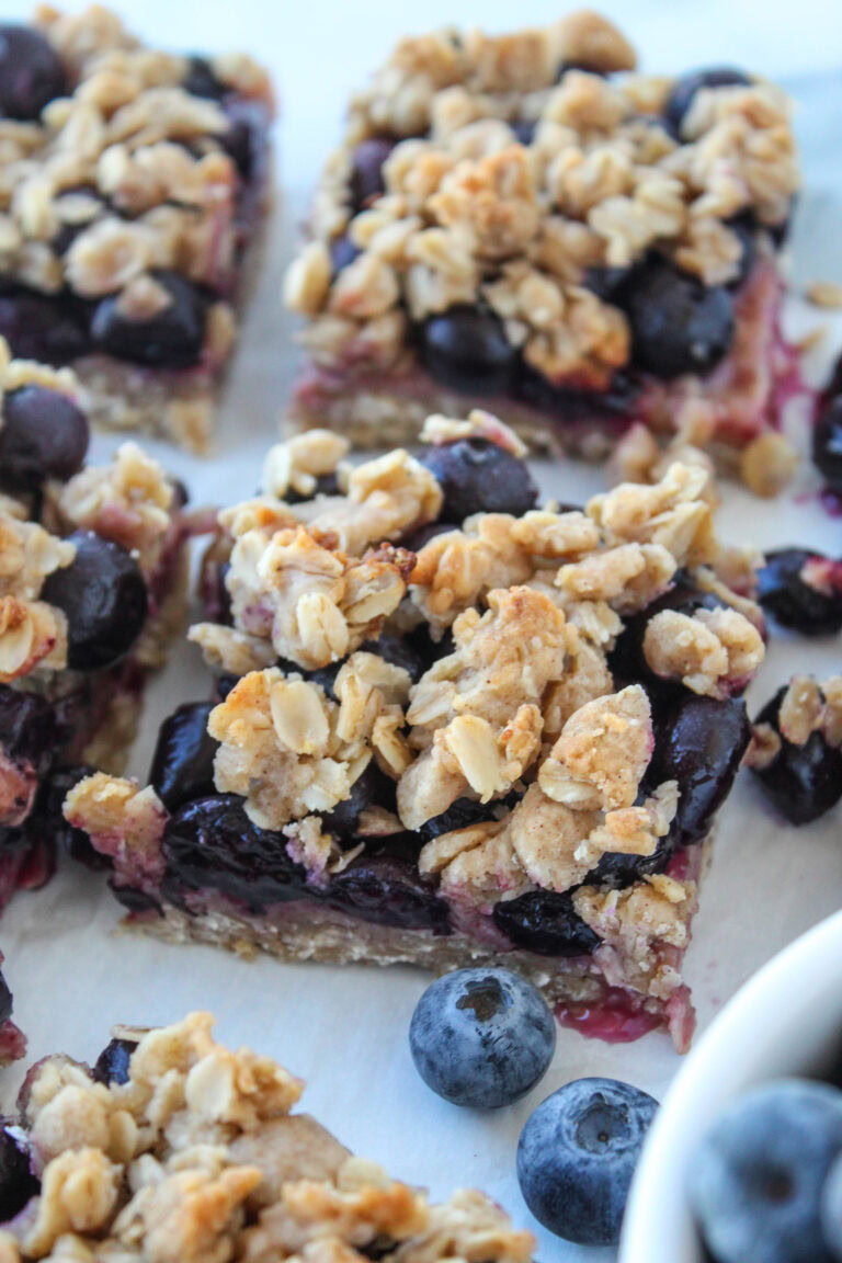 Blueberry Oatmeal Crumble Bars | Baking You Happier