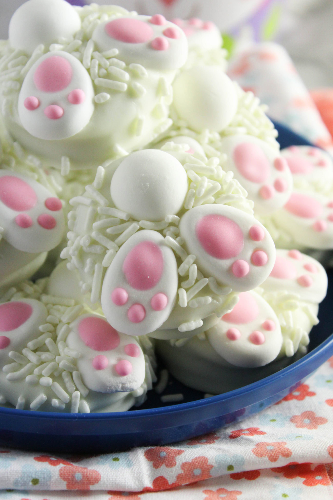 Oreo Bunny Butt Cookies | Baking You Happier