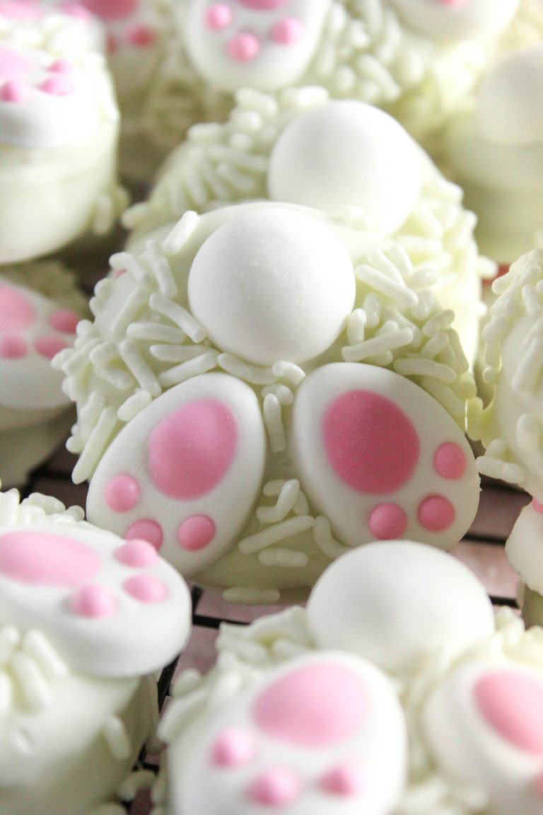 Oreo Bunny Butt Cookies | Baking You Happier