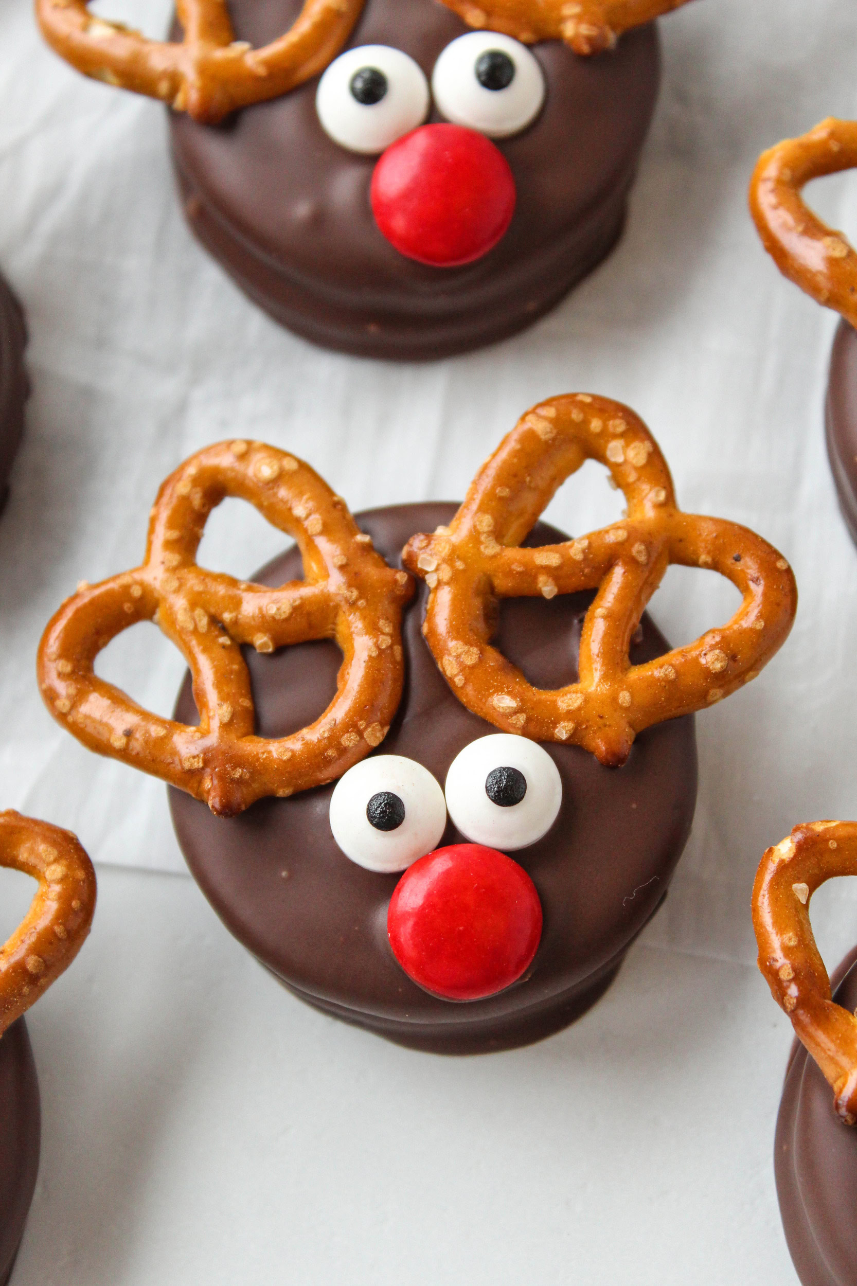 Reindeer Oreos | Baking You Happier