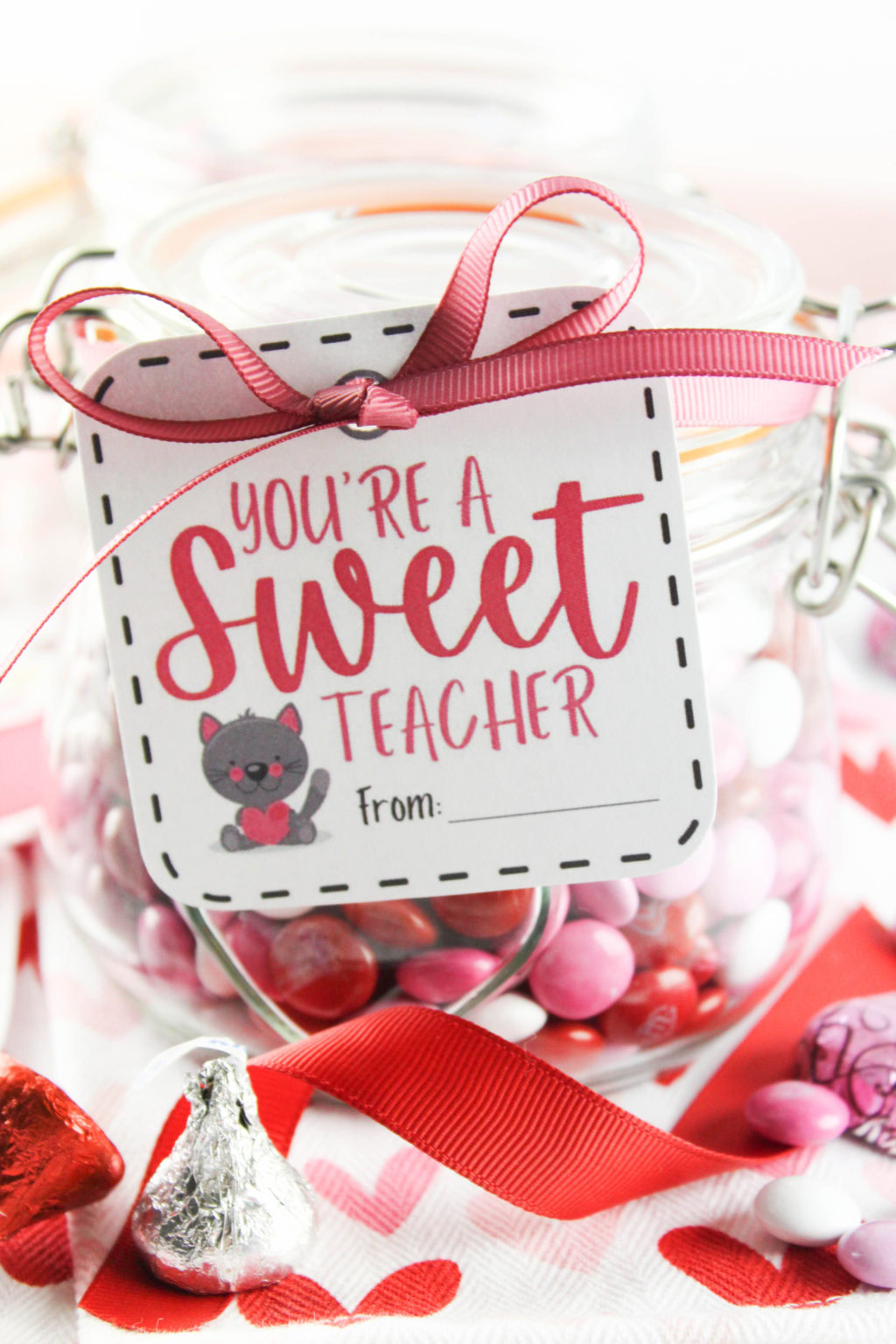 You're a Sweet Teacher Free Printable Gift Tags | Baking You Happier