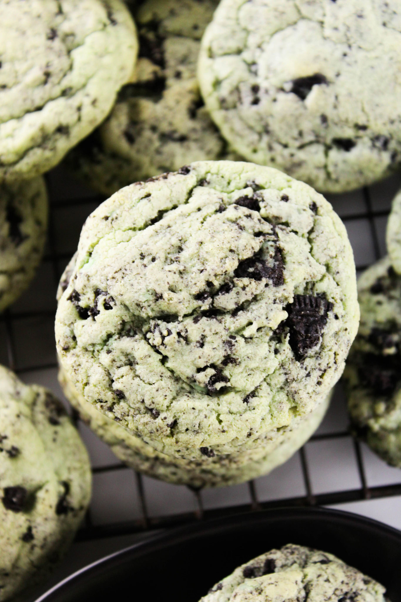 Mint Oreo Pudding Cookies - Baking You Happier