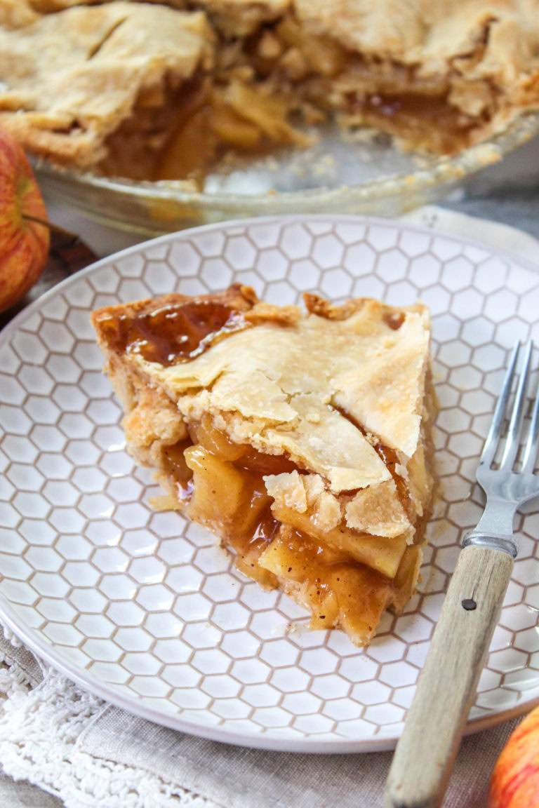 Easy Apple Pie | Baking You Happier