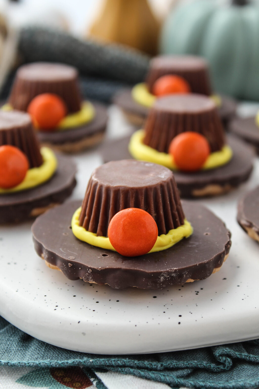 Pilgrim Hat Cookies | Baking You Happier