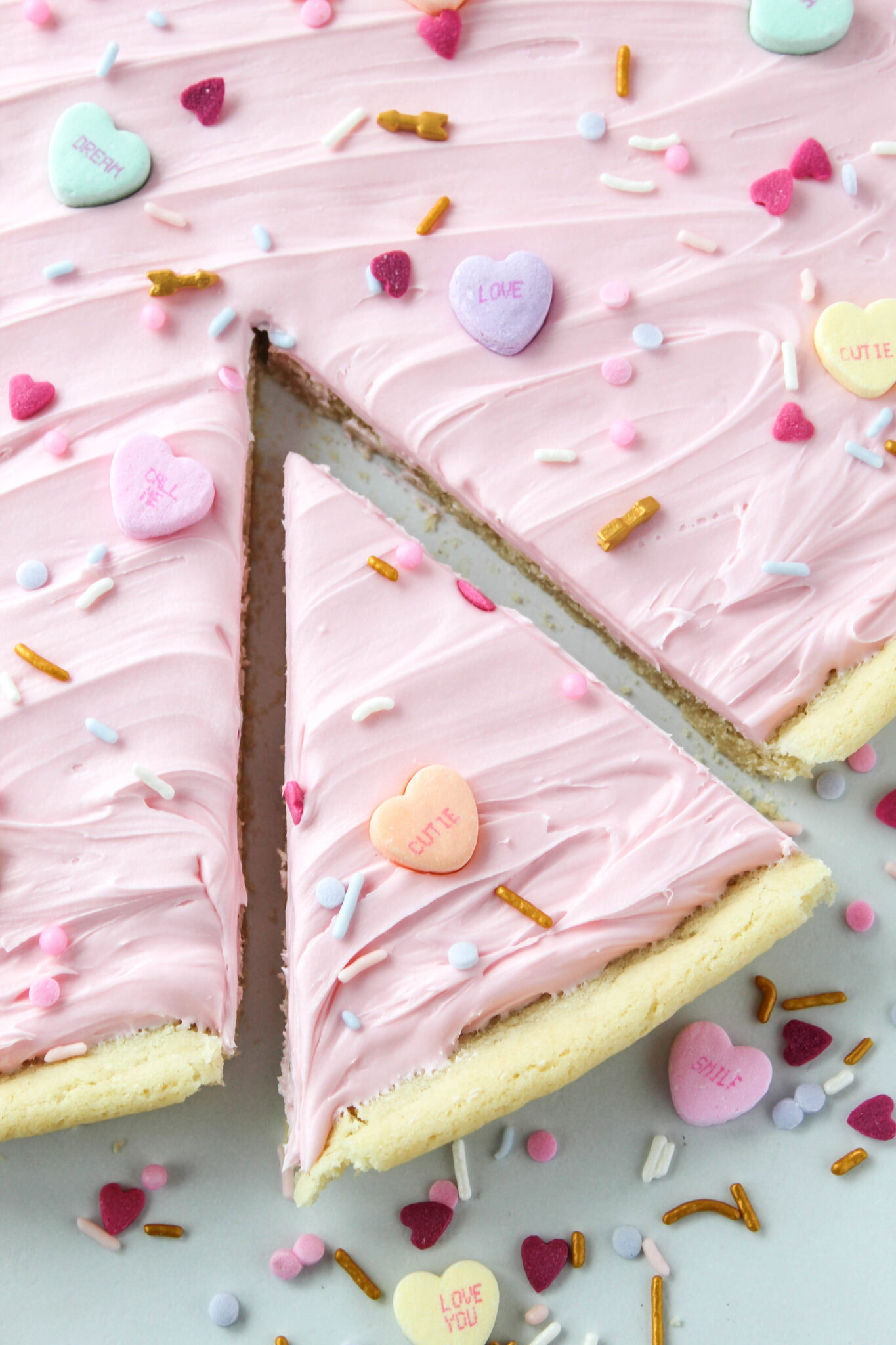 Valentine Cookie Pizza - Baking You Happier