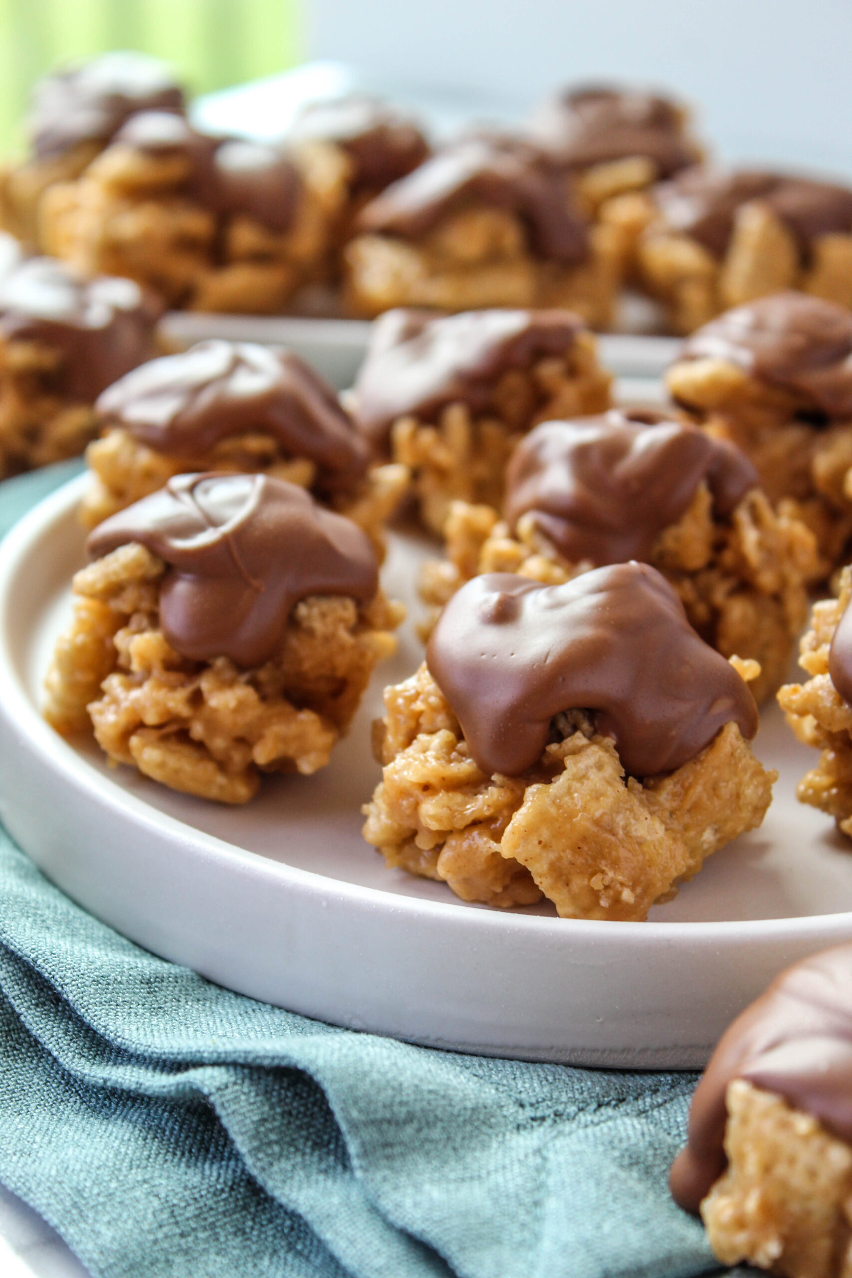 Chex Scotcheroos | Baking You Happier