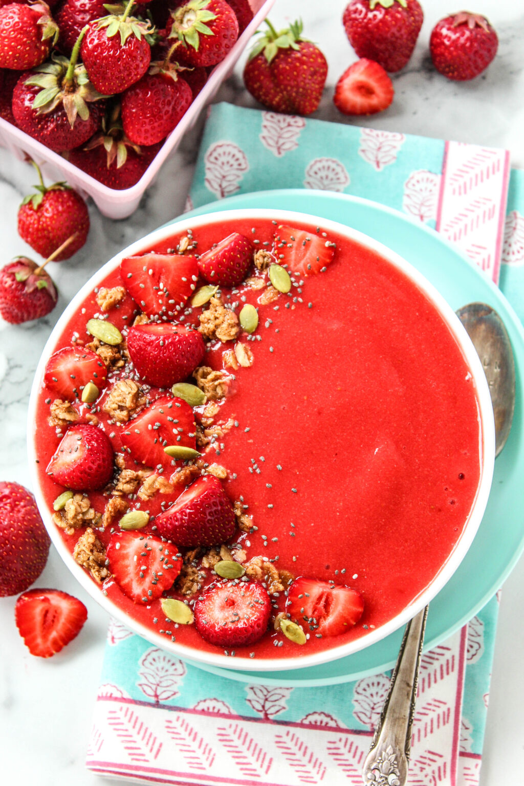 Strawberry Smoothie Bowl | Baking You Happier