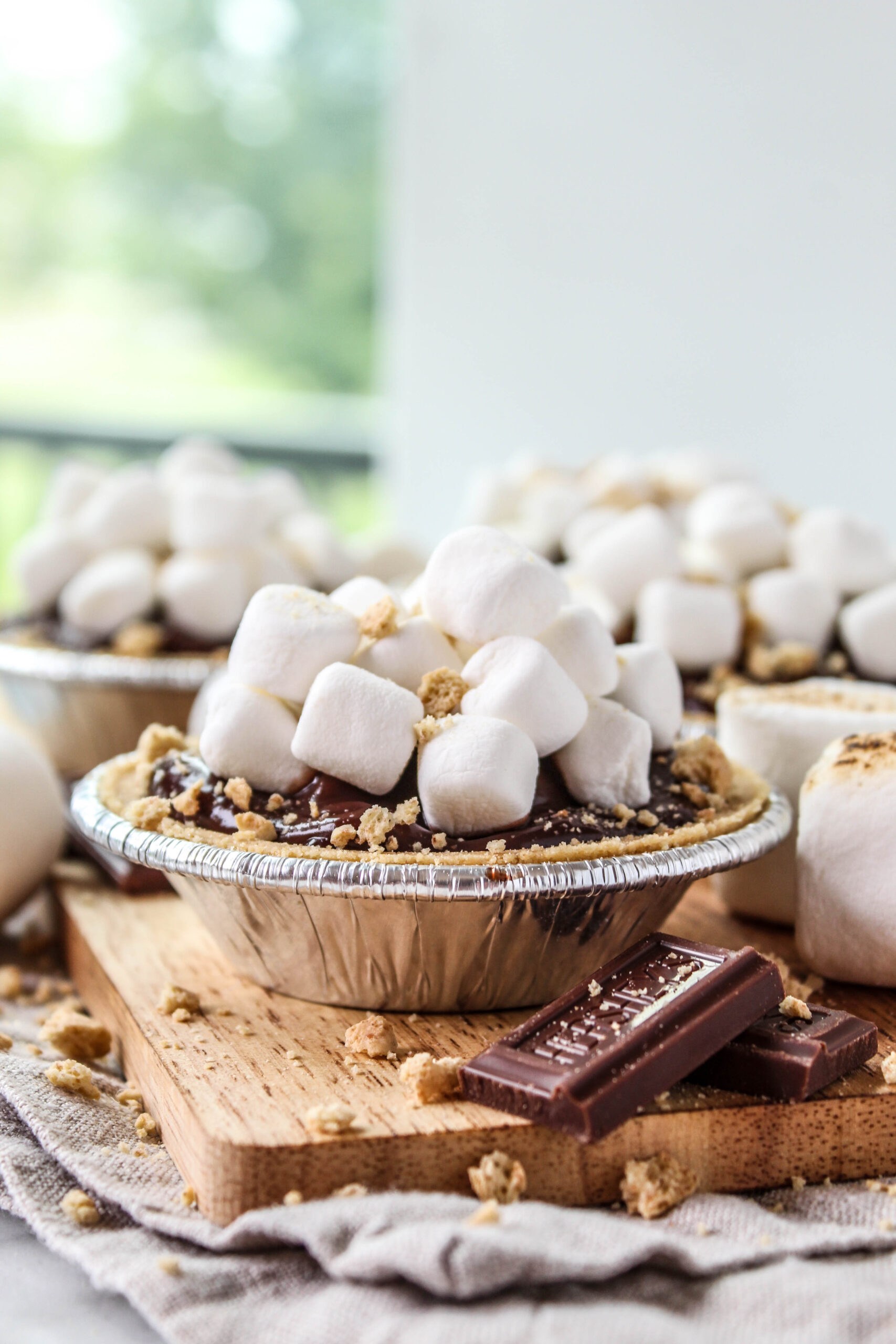 S'mores Mini-Pudding Pies | Baking You Happier