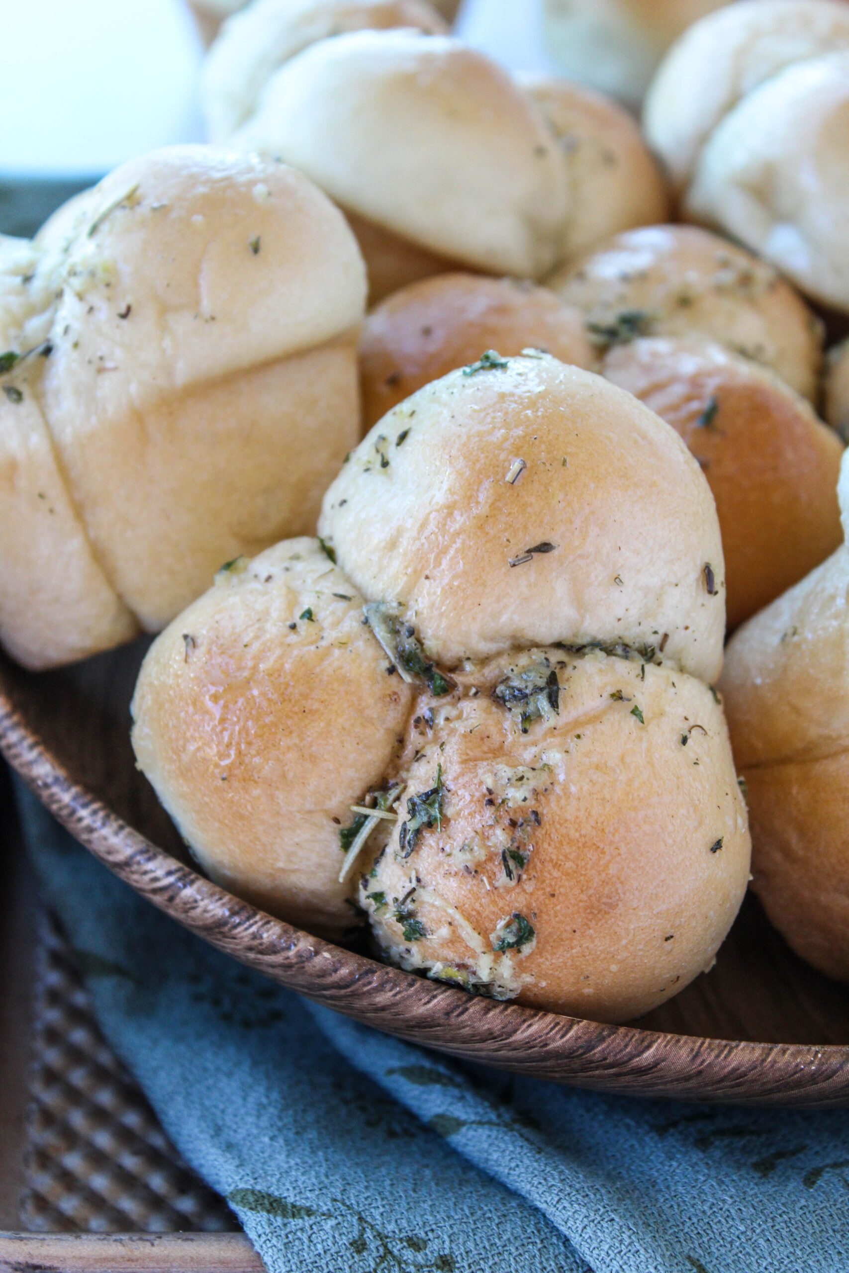 Cloverleaf Dinner Rolls | Baking You Happier