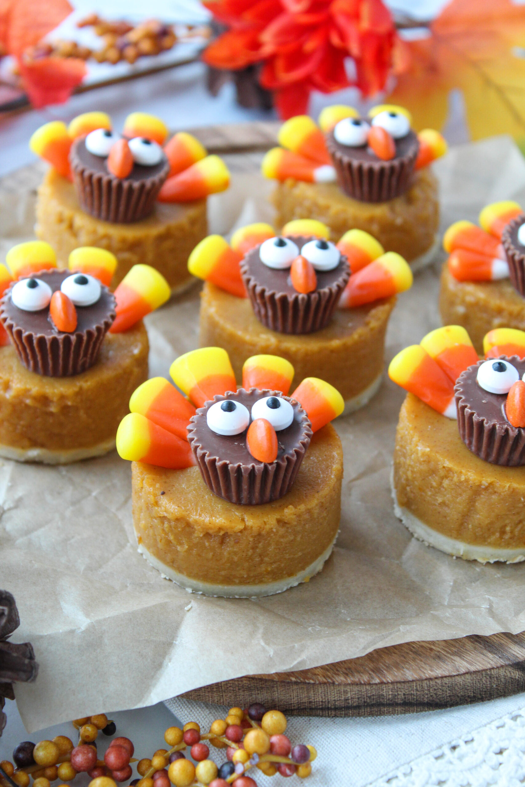 Thanksgiving Pumpkin Pie Turkeys | Baking You Happier