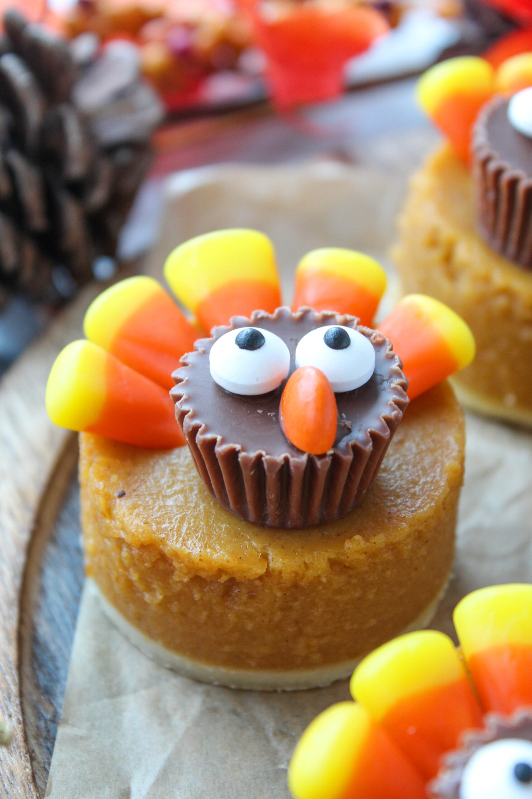 Thanksgiving Pumpkin Pie Turkeys | Baking You Happier