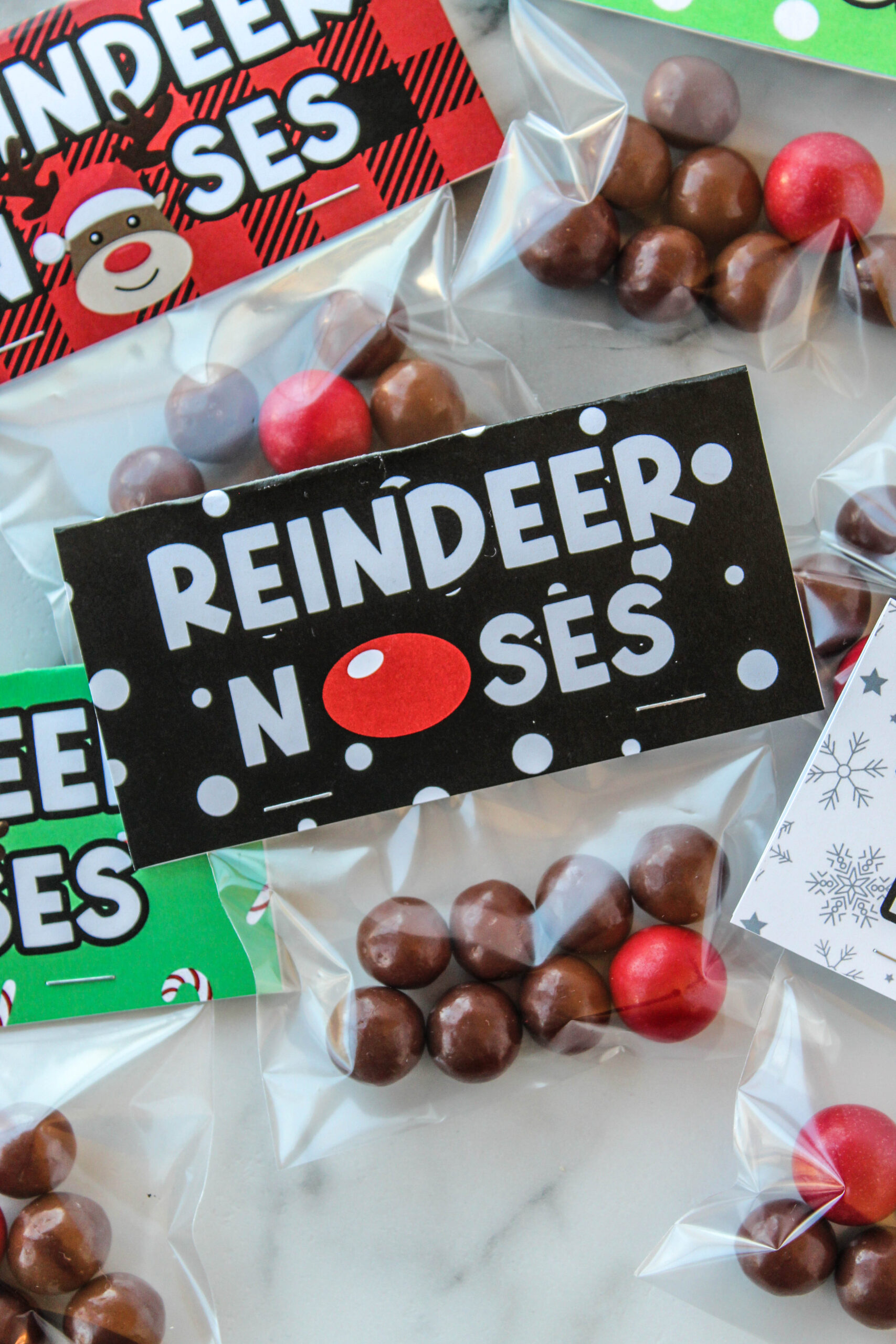 Free Printable Reindeer Noses Bag Toppers | Baking You Happier