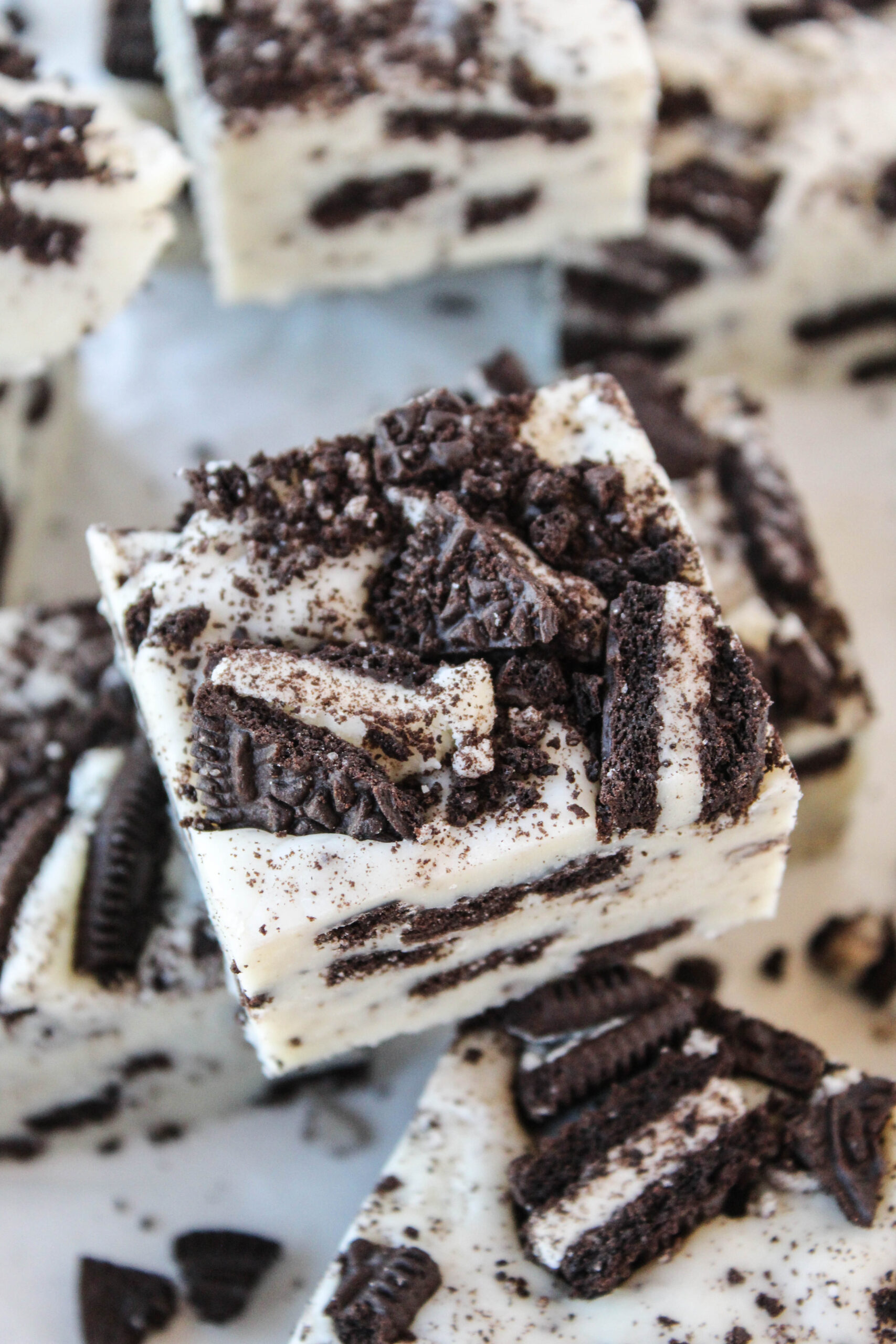 Oreo Fudge | Baking You Happier