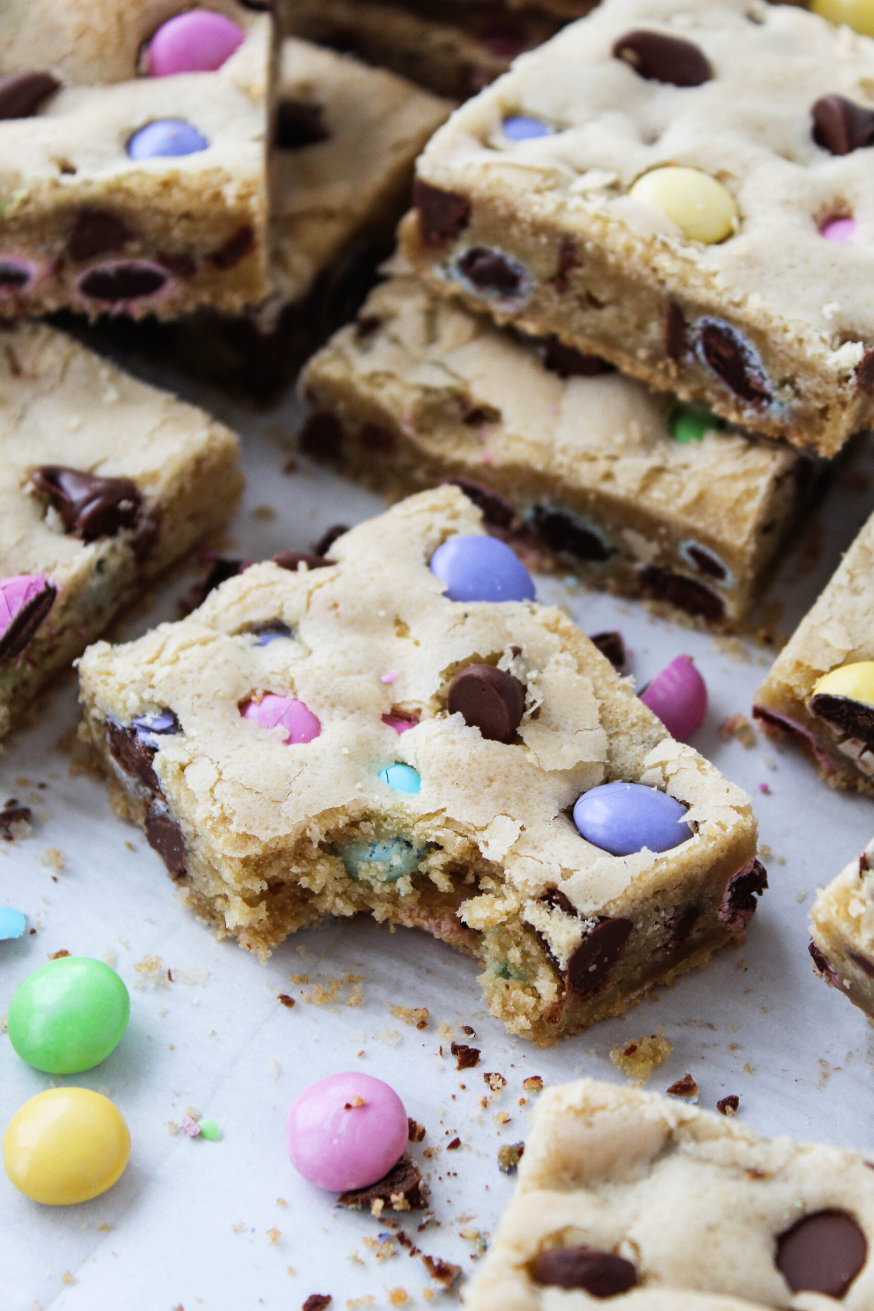 Easter M&M Cookie Bars - Baking You Happier
