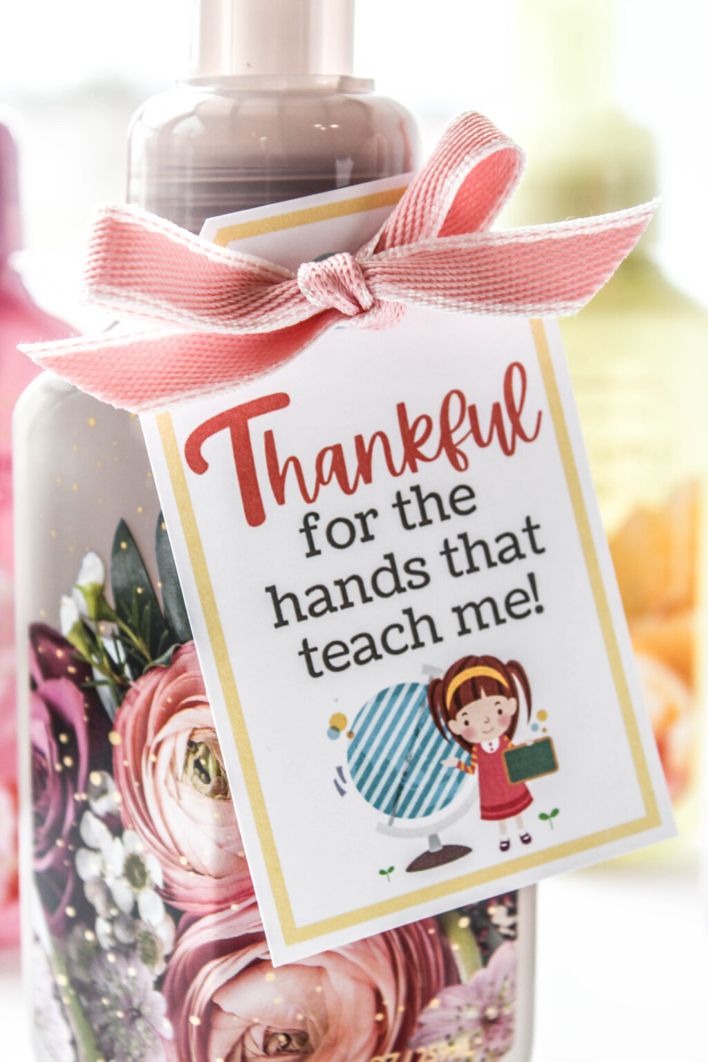 Thankful for the Hands That Teach Me Free Printable Gift Tags | Baking ...