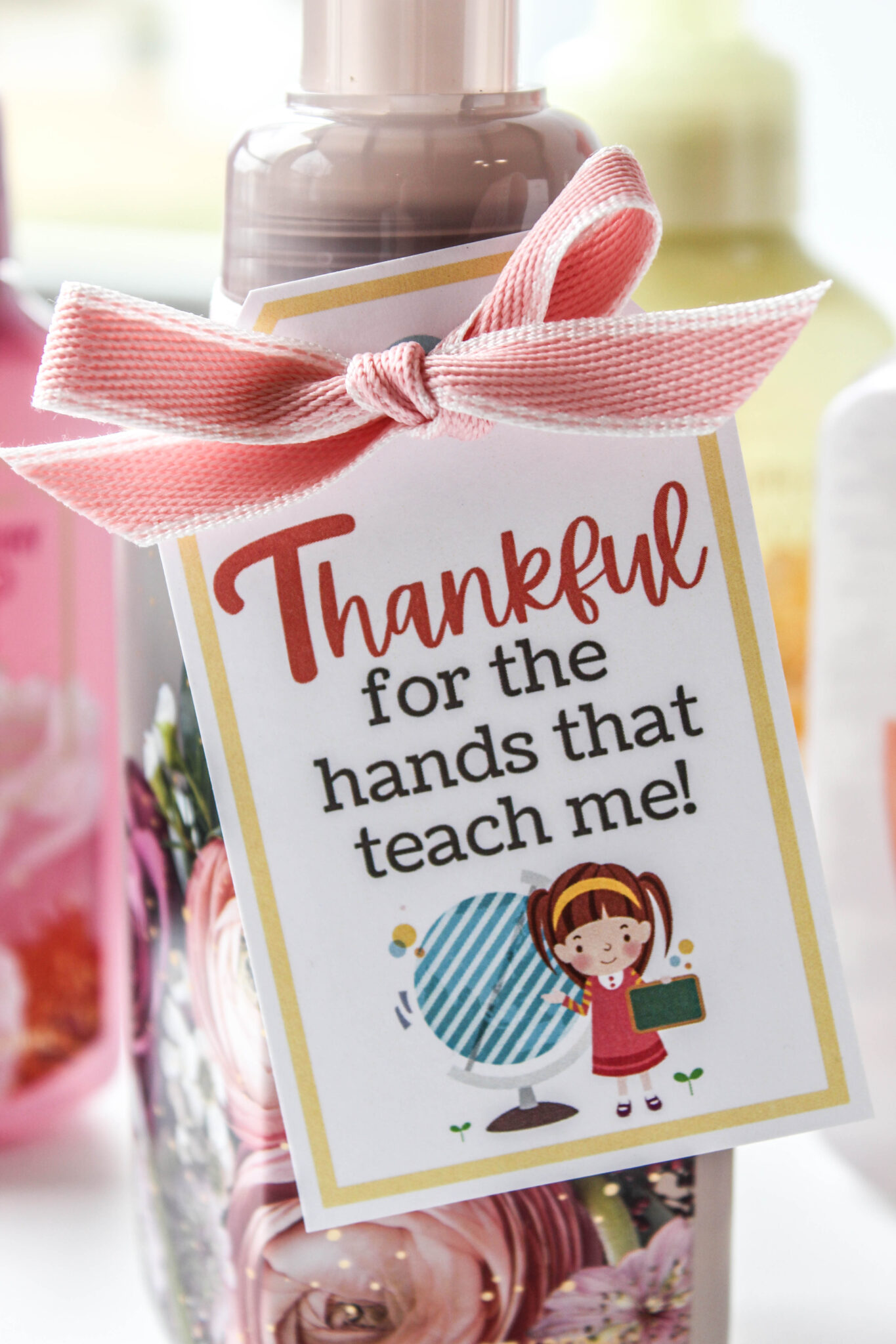 Thankful for the Hands That Teach Me Free Printable Gift Tags | Baking ...