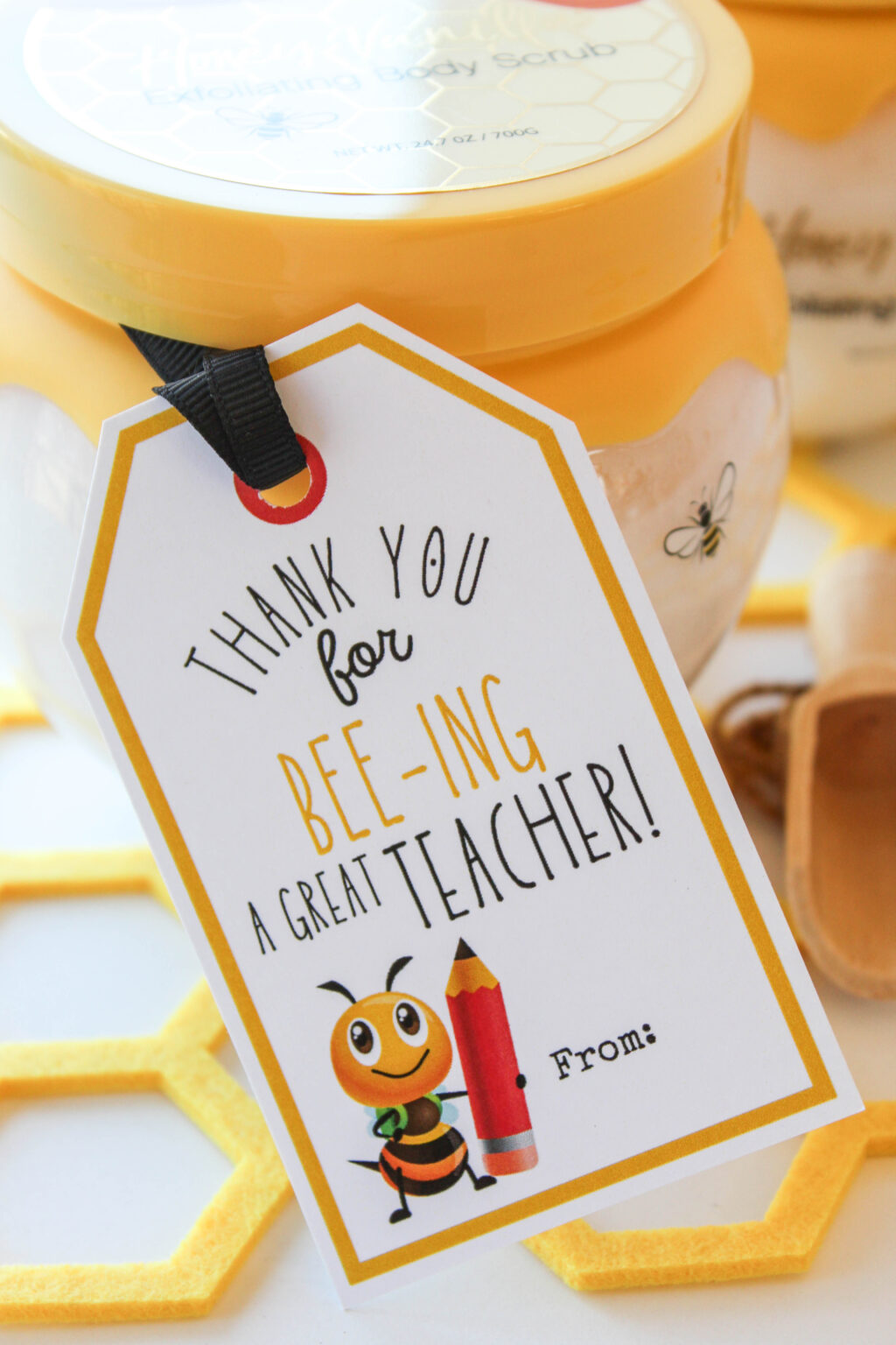 Thank You for Bee-ing a Great Teacher Free Printable Gift Tags | Baking ...