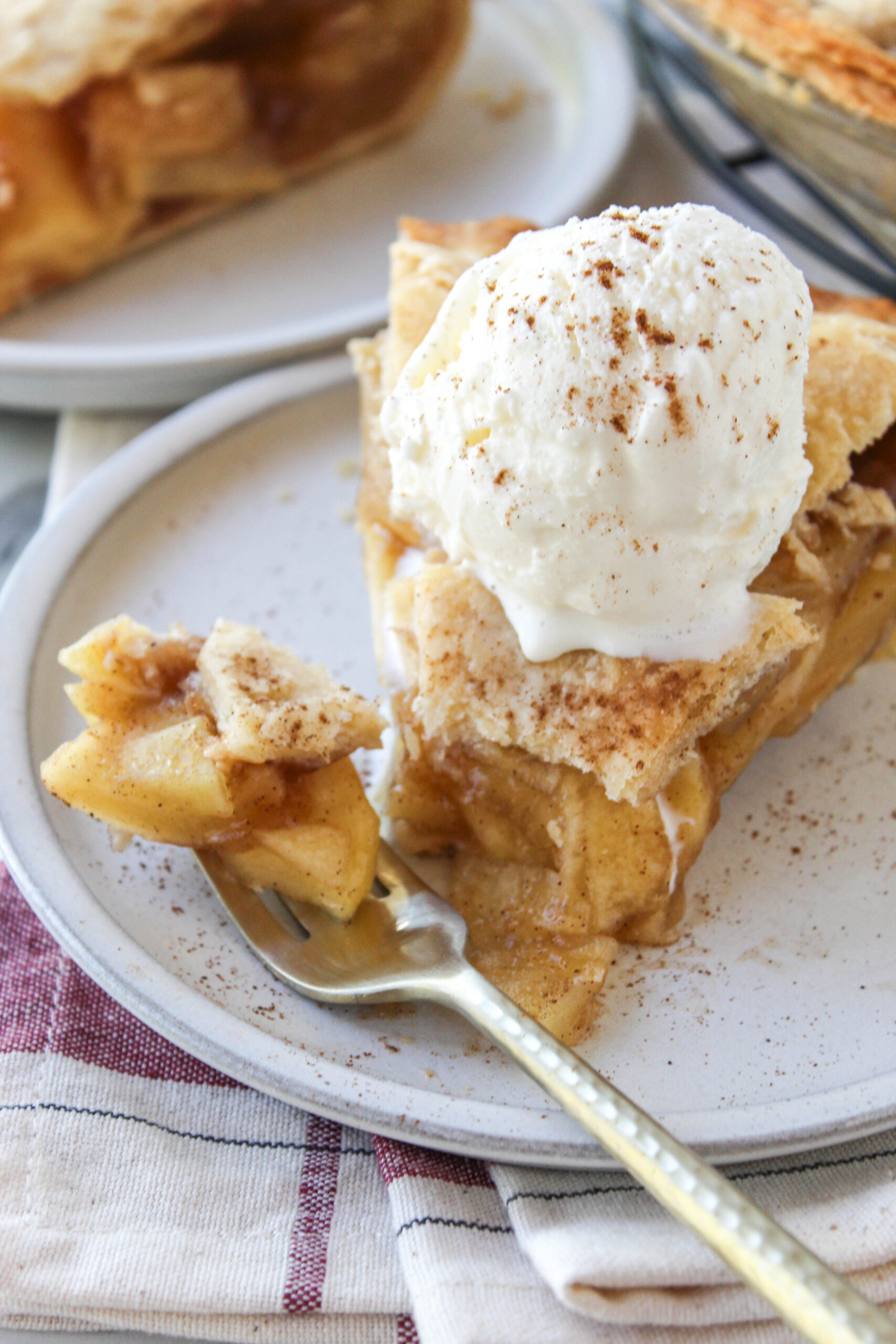 Easy Apple Pie | Baking You Happier