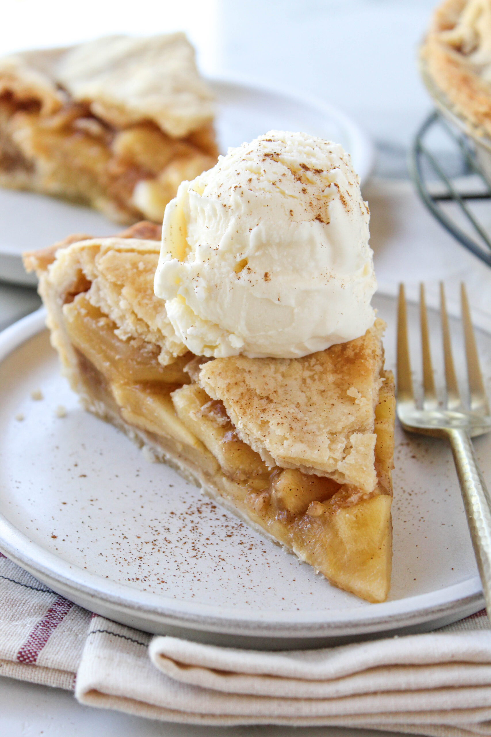 Easy Apple Pie | Baking You Happier