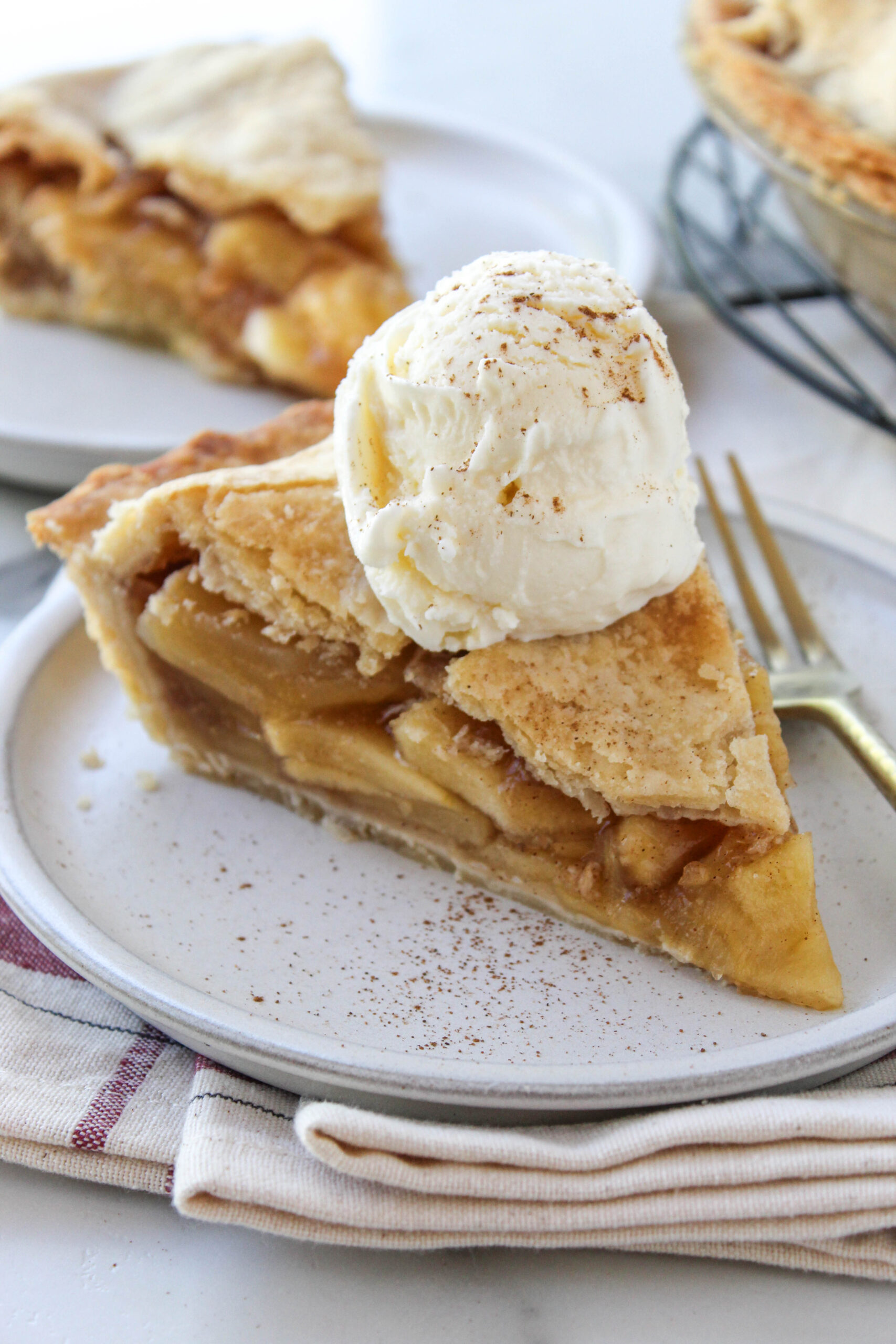 Easy Apple Pie | Baking You Happier