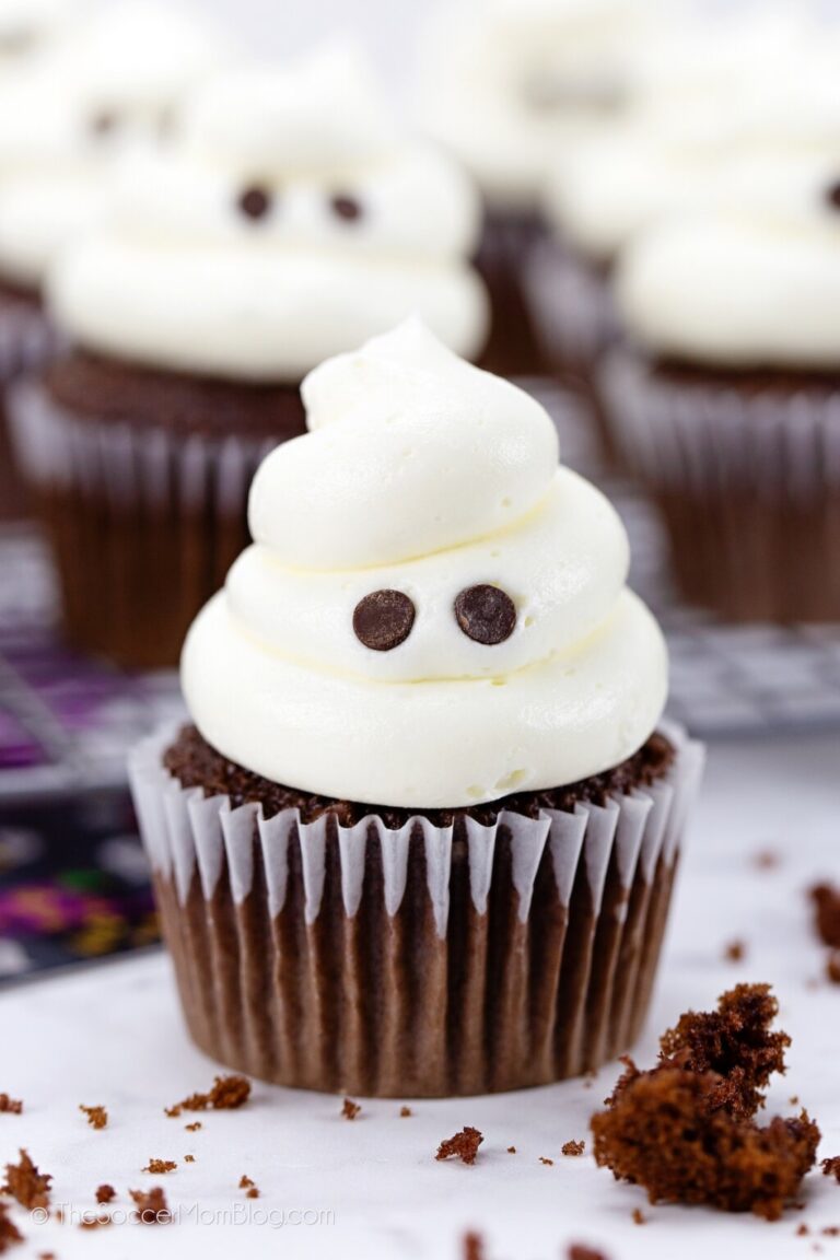 25 Cute Halloween Cupcakes | Baking You Happier