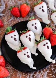 25 Cute Halloween Treats - Baking You Happier