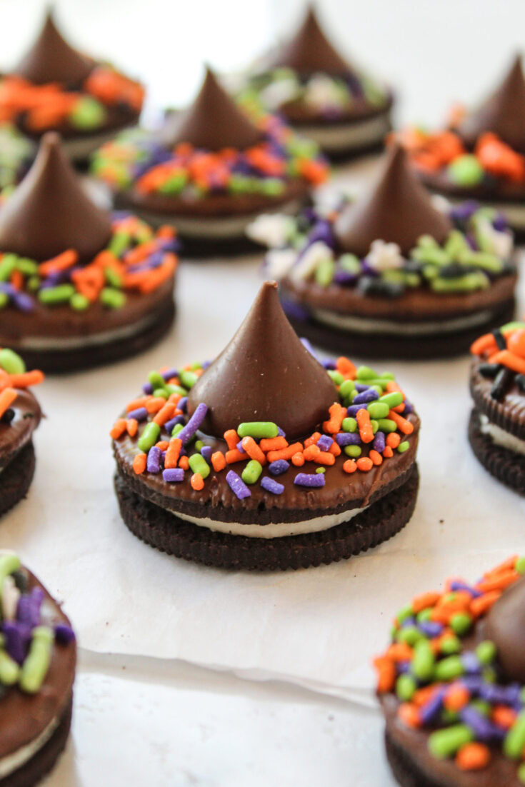 Oreo Witch Hat Cookies | Baking You Happier