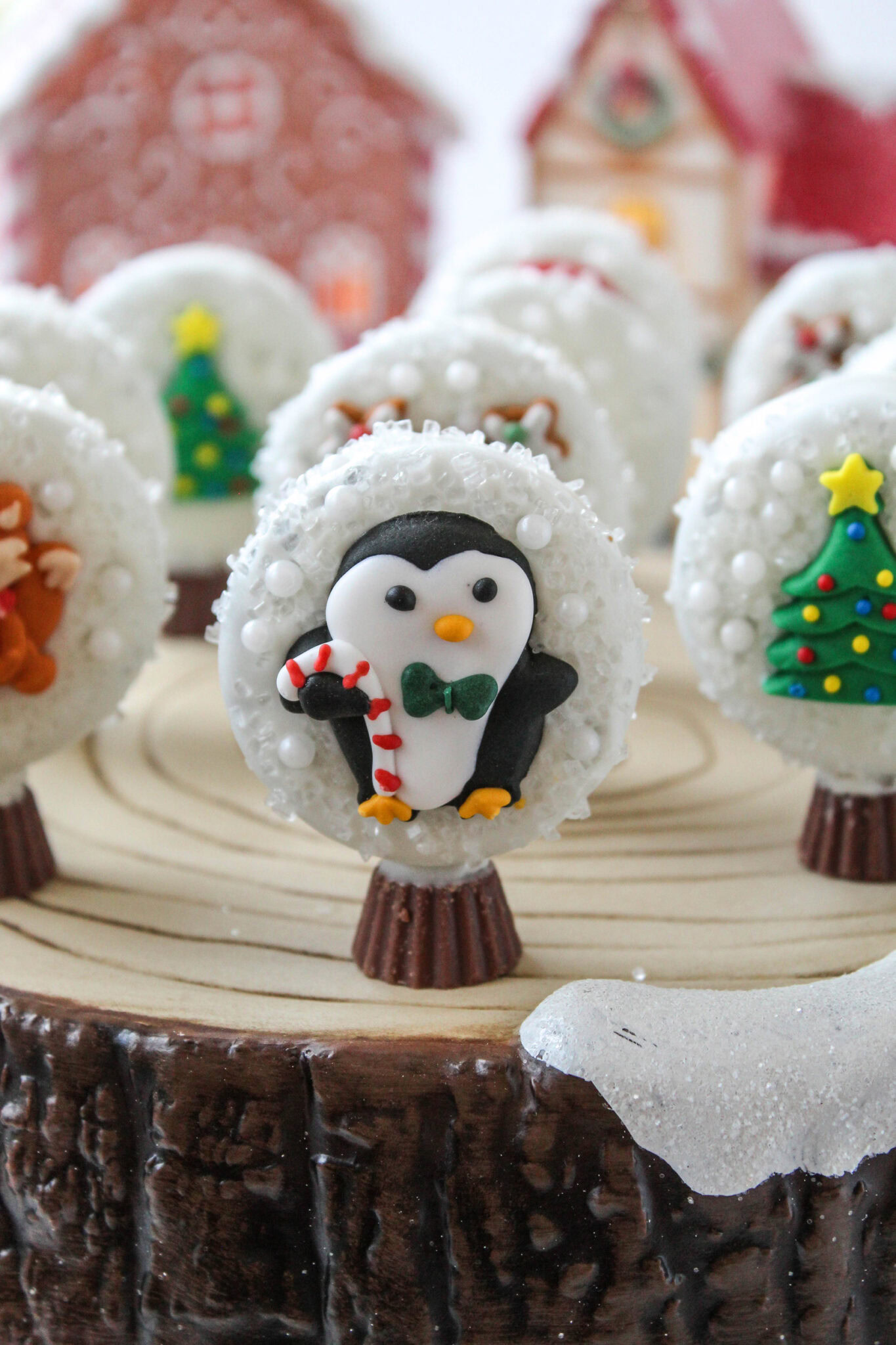 Oreo Snow Globe Cookies - Baking You Happier