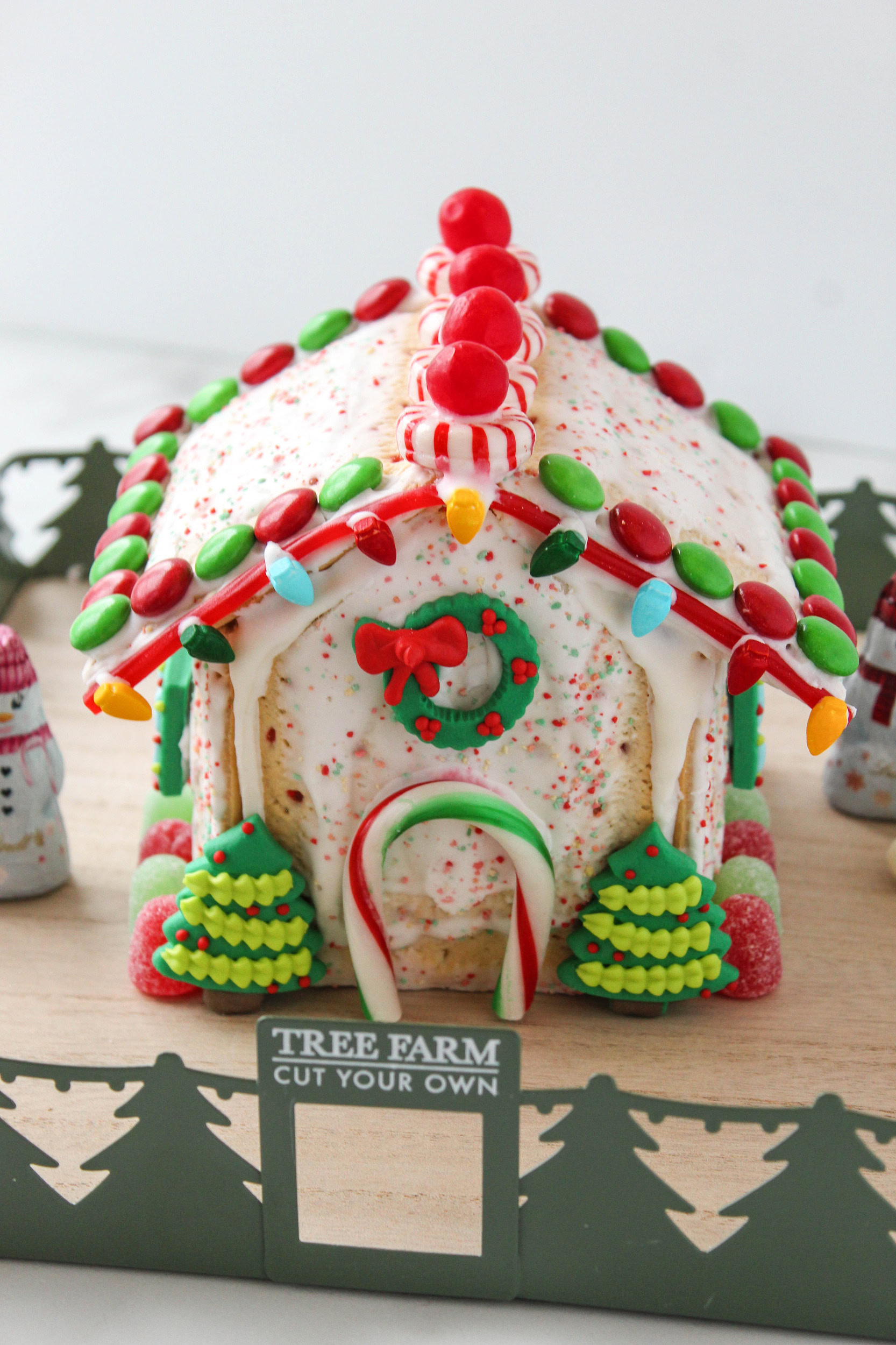 Pop Tart Gingerbread House | Baking You Happier