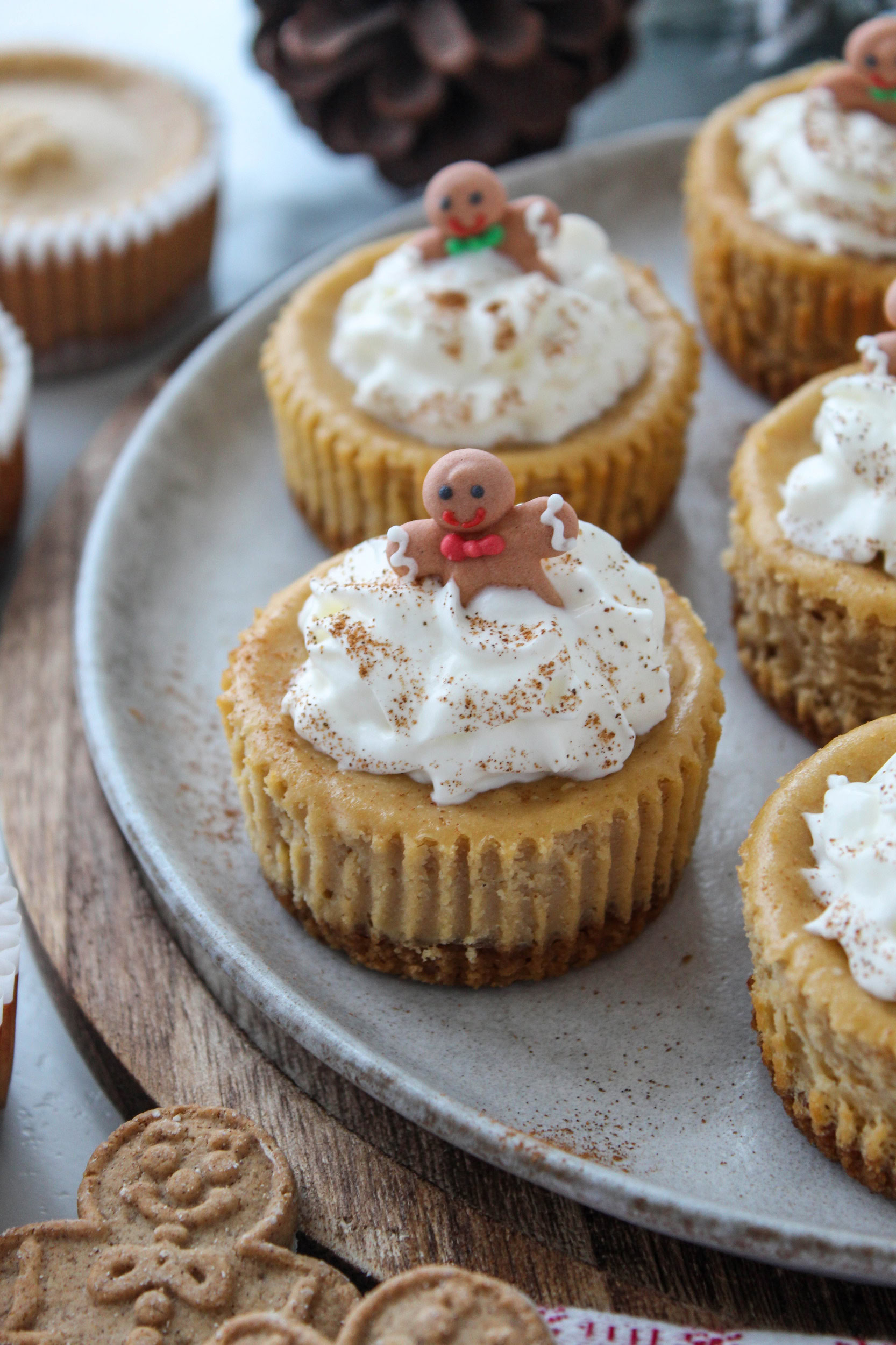 Mini Gingerbread Cheesecakes | Baking You Happier