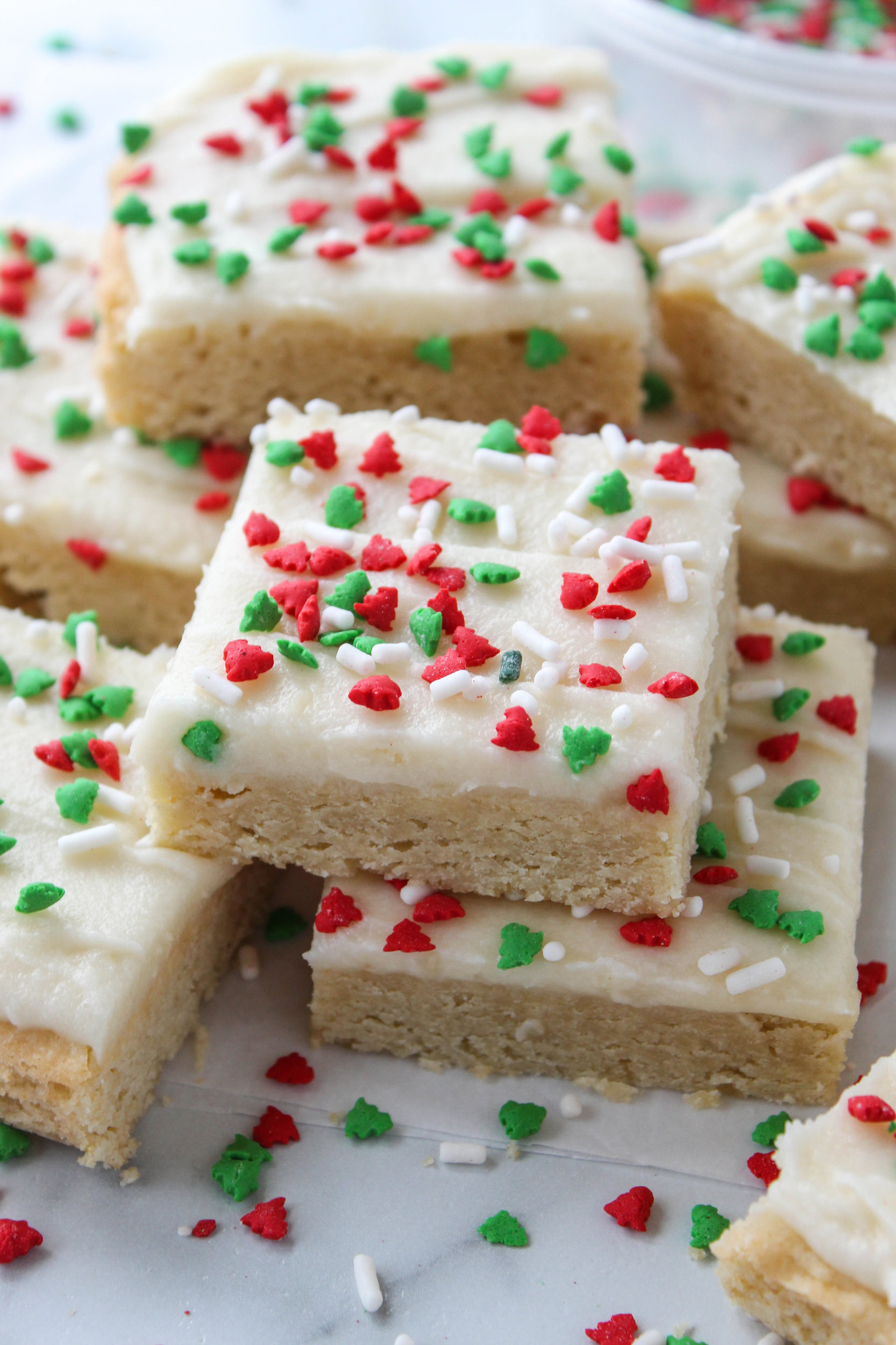 Christmas Sugar Cookie Bars | Baking You Happier