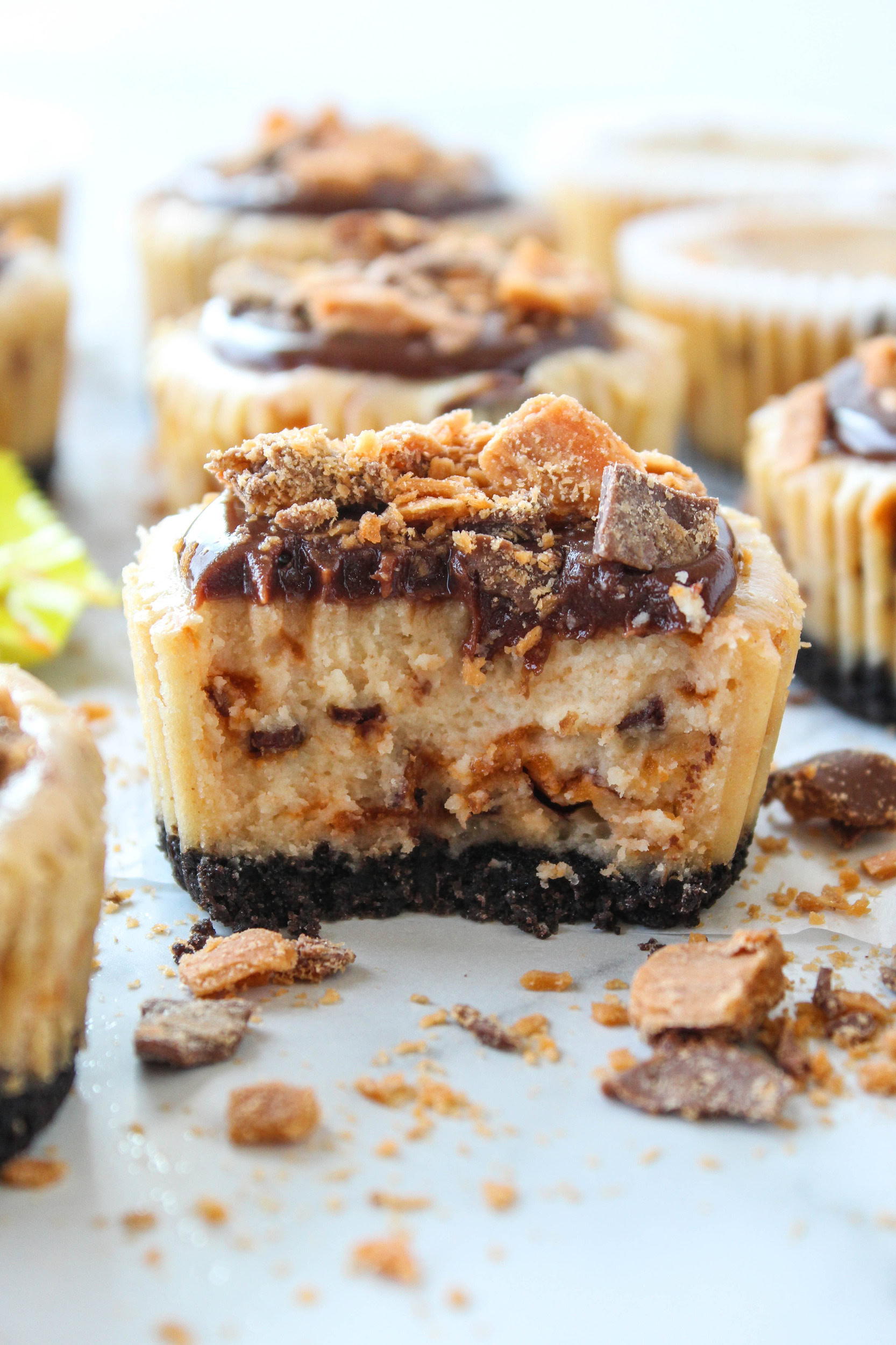 Mini Butterfinger Cheesecakes | Baking You Happier