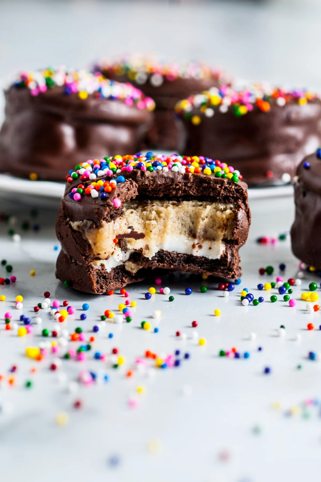 20 Oreo Dessert Recipes | Baking You Happier
