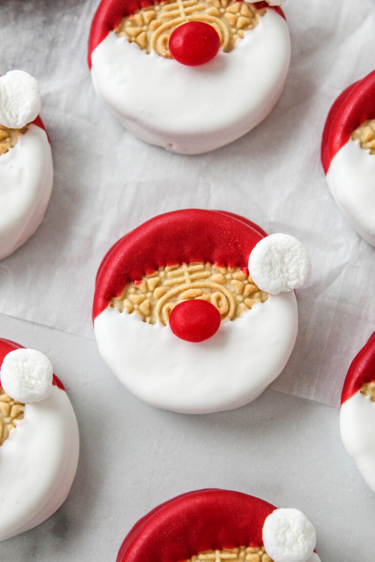 Santa Oreos | Baking You Happier