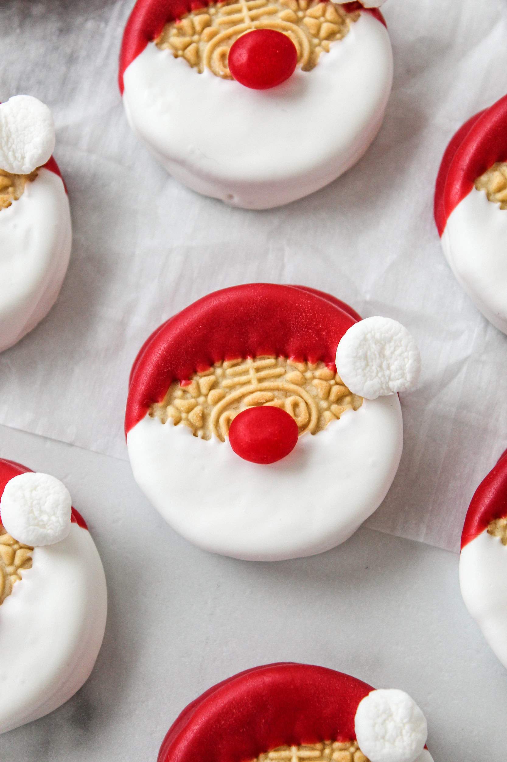 Santa Oreos | Baking You Happier