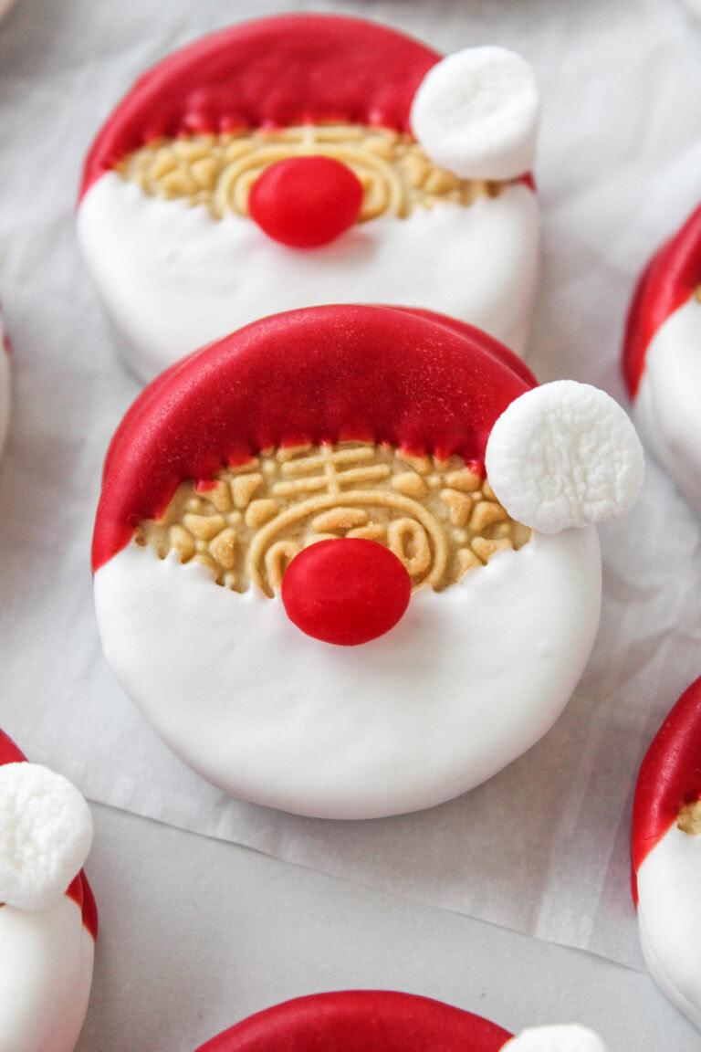 Santa Oreos | Baking You Happier