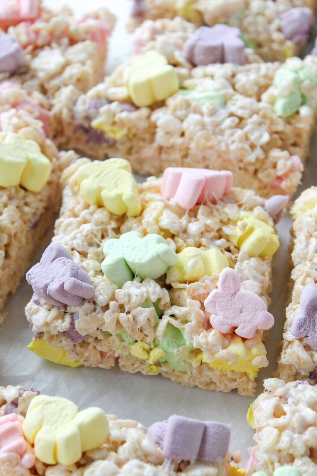 Easter Marshmallow Rice Krispie Treats - Baking You Happier