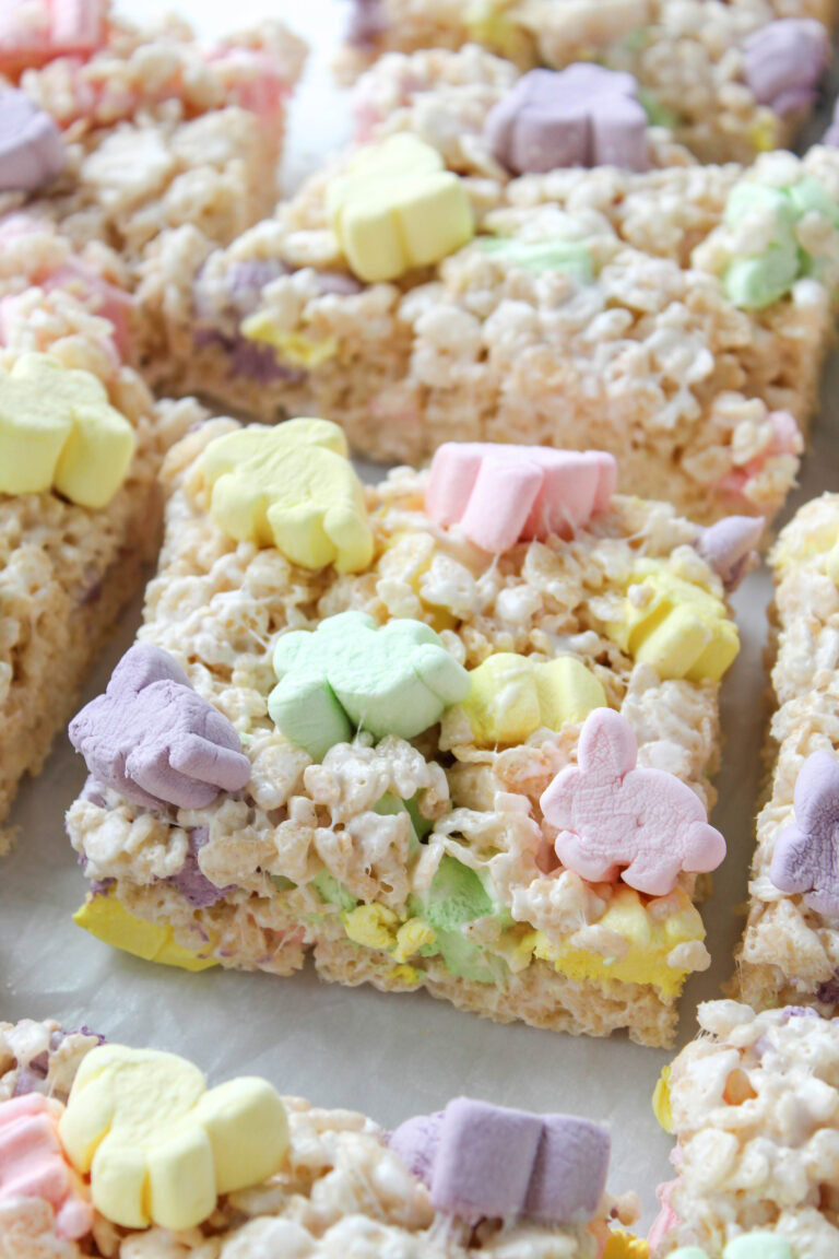 Easter Marshmallow Rice Krispie Treats - Baking You Happier