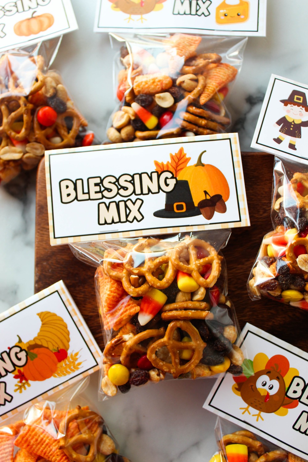 Free Printable Thanksgiving Blessing Mix Bag Toppers - Baking You Happier