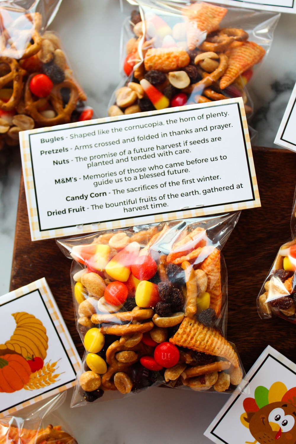 Free Printable Thanksgiving Blessing Mix Bag Toppers - Baking You Happier