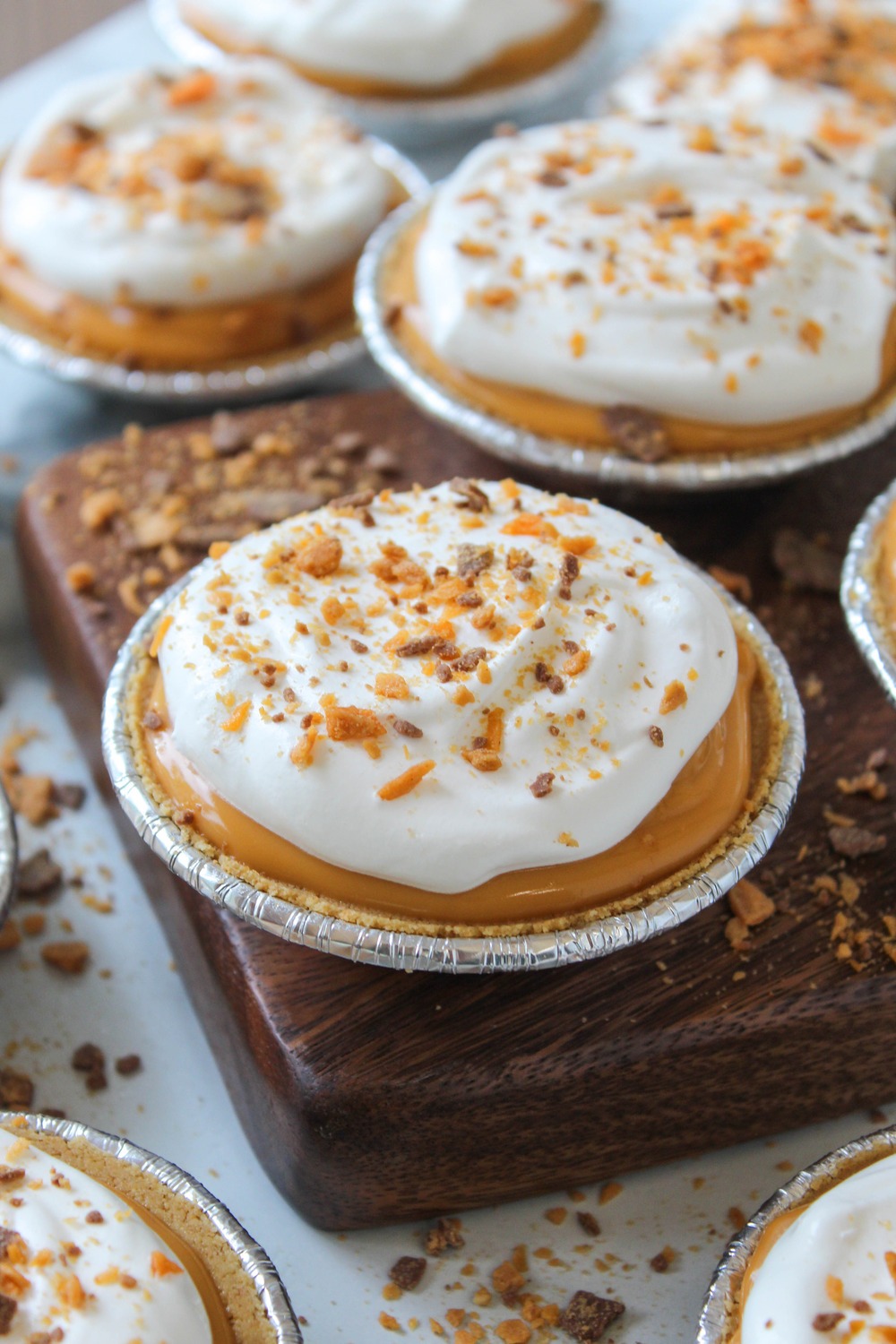 Mini-Butterscotch Pudding Pies - Baking You Happier